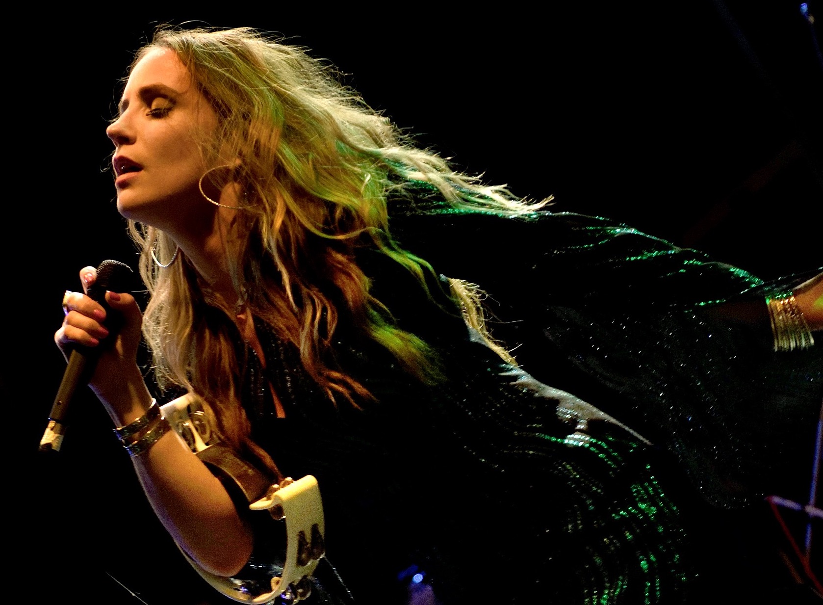 SHORT INTERVIEW: JACKAMAN: SUMMER IN LONDON - Great Music Stories